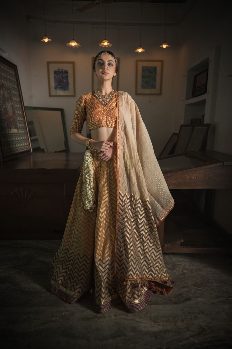 Buy - Faridkot reet kesaria orange, jamun purple and gold dupatta | Elan Store