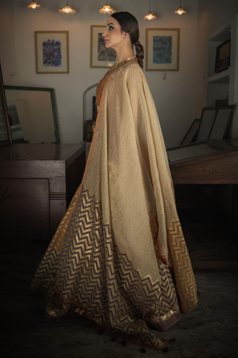 Buy - Faridkot reet kesaria orange, jamun purple and gold dupatta | Elan Store