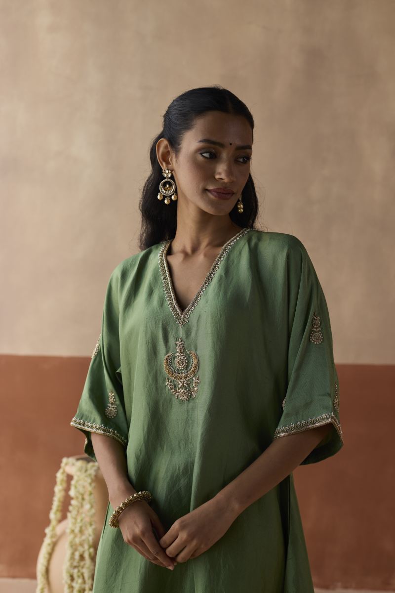 Buy - Plain chaand sage green kaftan set | Elan Store