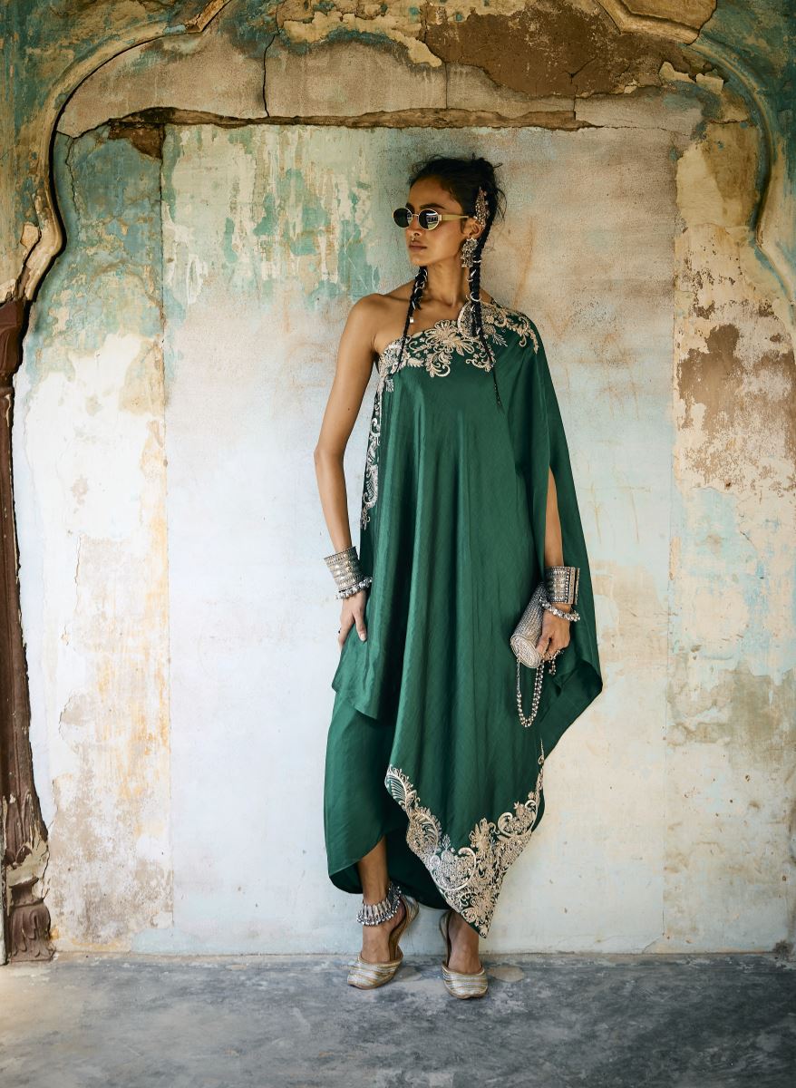 Buy - Emerald green off shoulder cape set | Elan Store