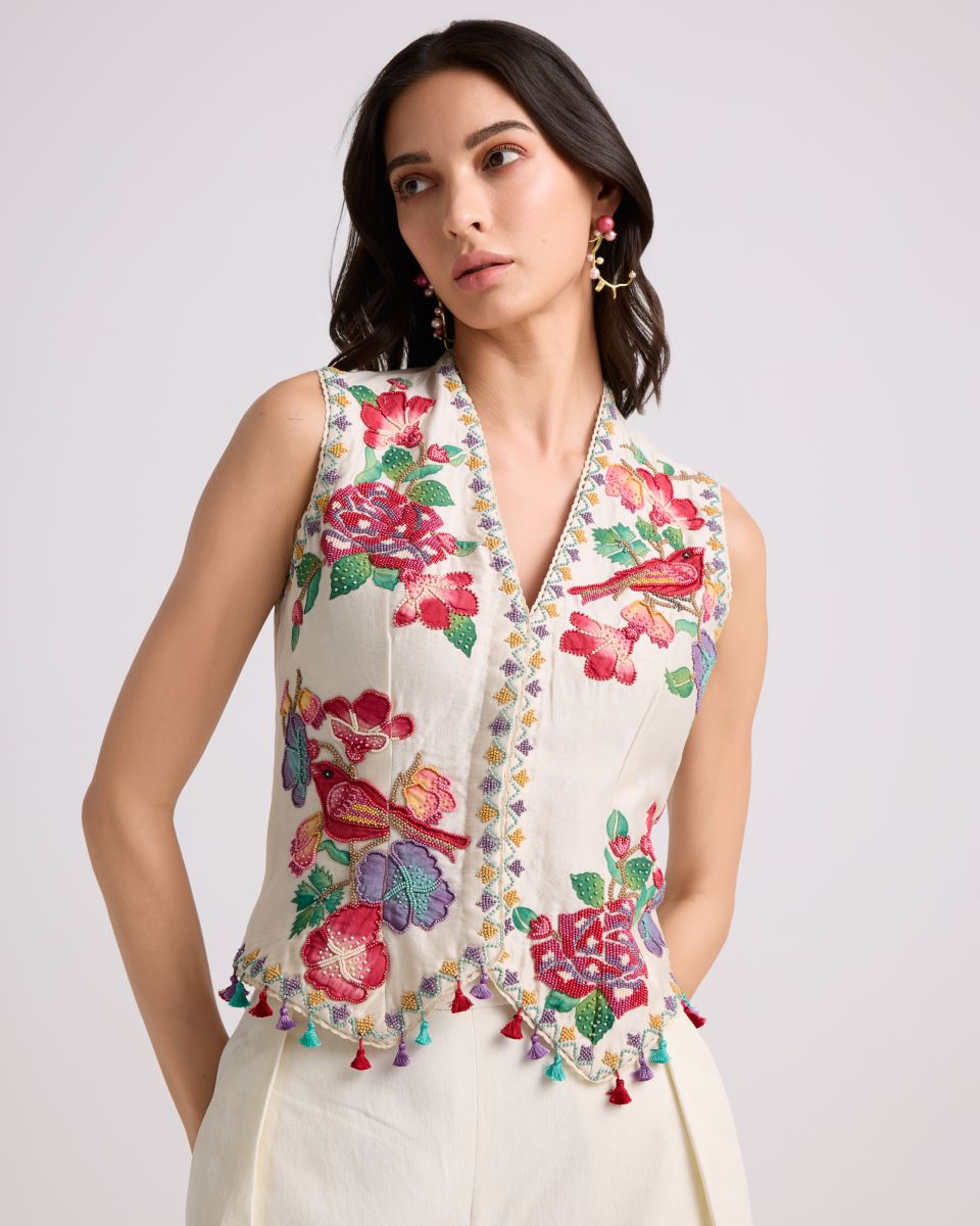 Chandrima designer clothes | Elanstore