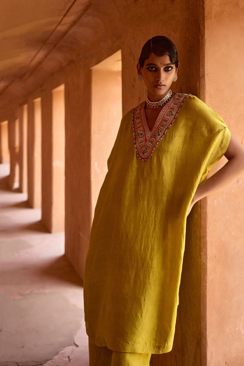 Buy - Haldi Nashpal short V neck yellow kaftan set | Elan Store