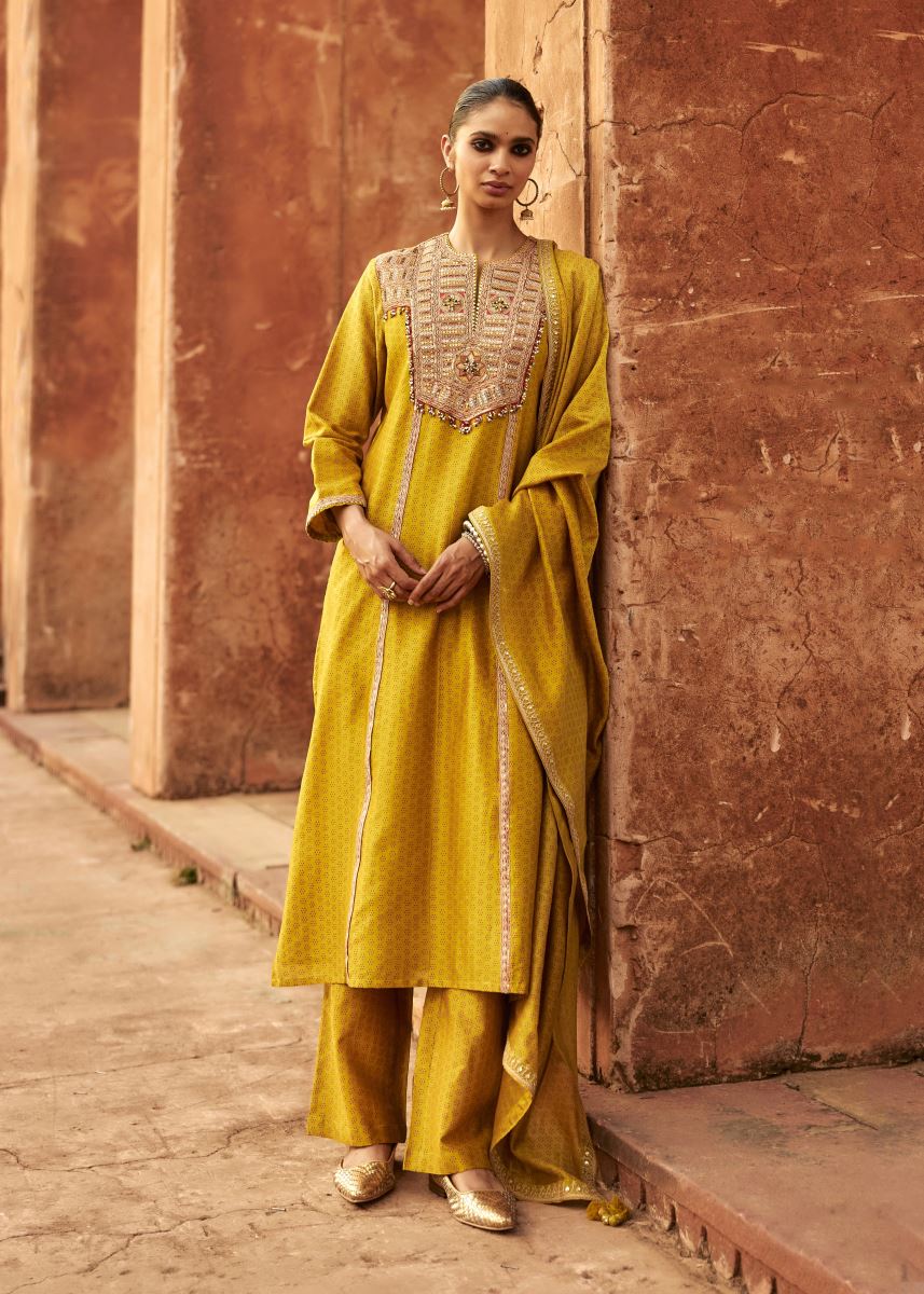 Buy - Haldi Nashpal yellow boondi yoke kurta set | Elan Store