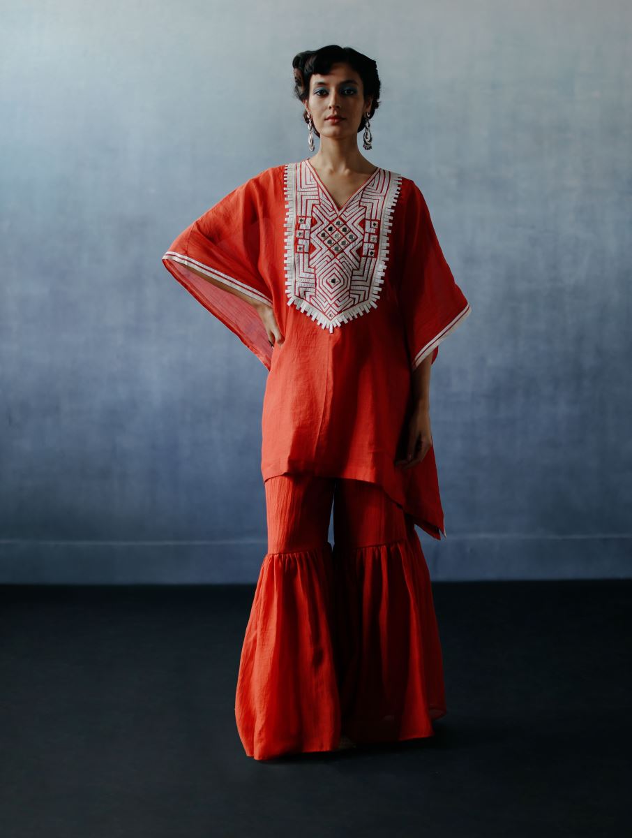 Avacara designer clothes | Elanstore