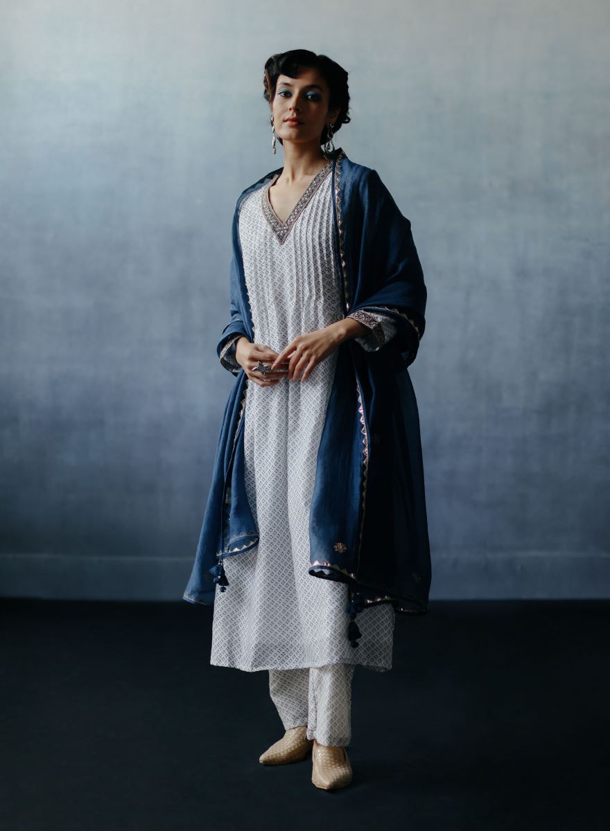 Buy - Neel white and blue kurta set | Elan Store
