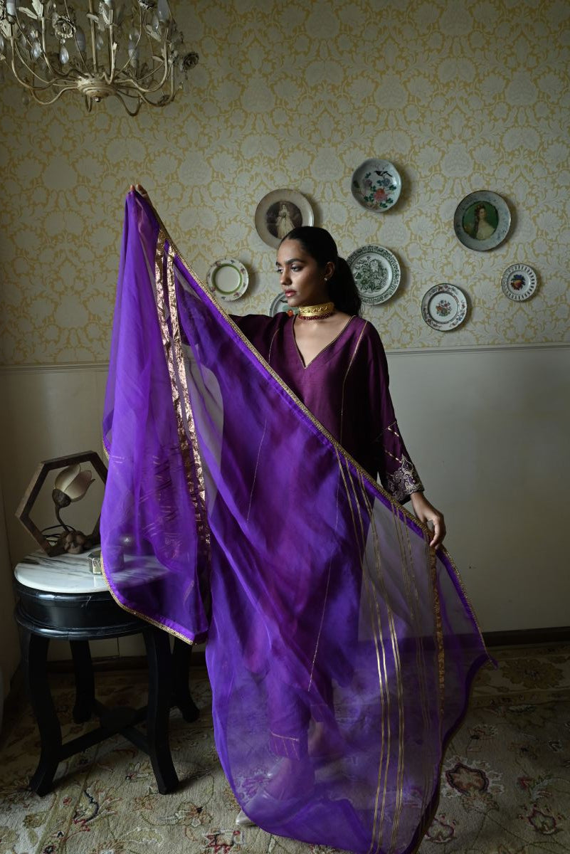 Buy - Roshnee anaar purple organza dupatta | Elan Store