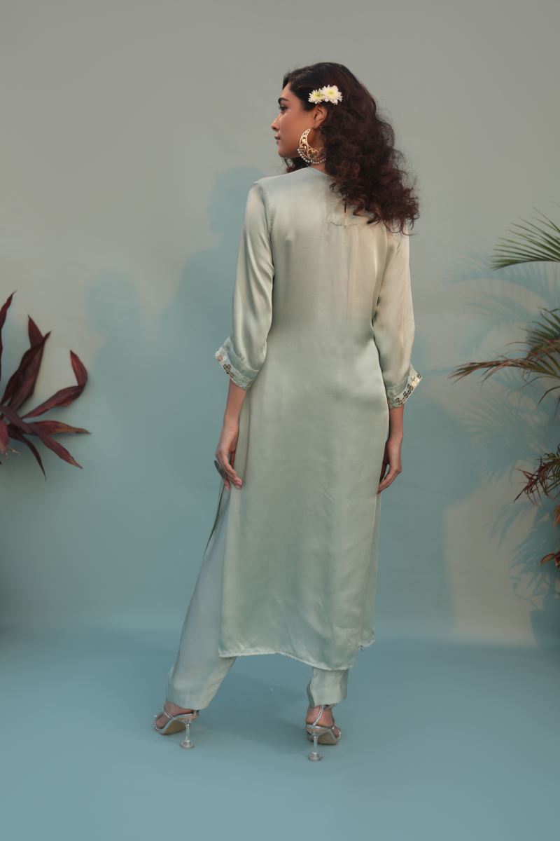 Buy - Saba green kurta with pants | Elan Store