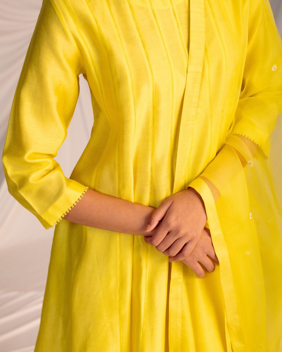 Buy - Varna lime green embroidered dupatta | Elan Store