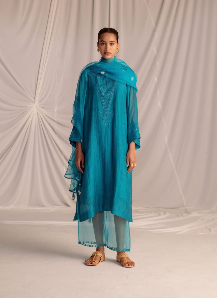 Buy - Varna turquoise blue embroidered tunic with trousers | Elan Store