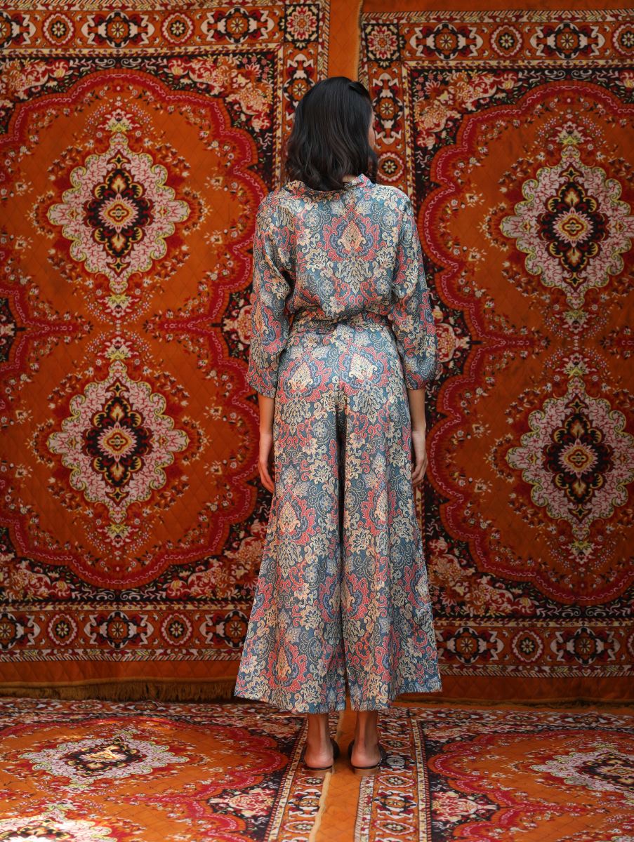 Buy - Atlas cowl top and high rise pants | Elan Store