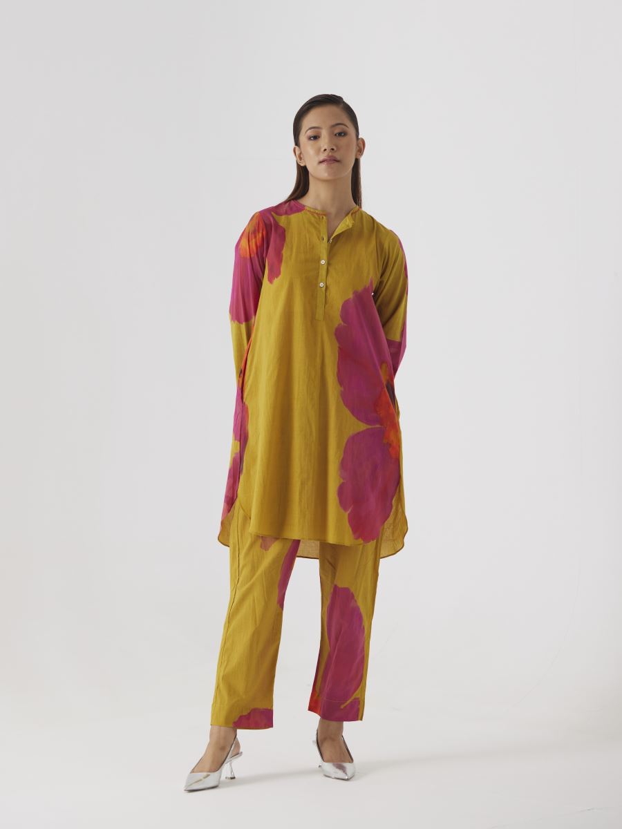 Yam designer clothes | Elanstore