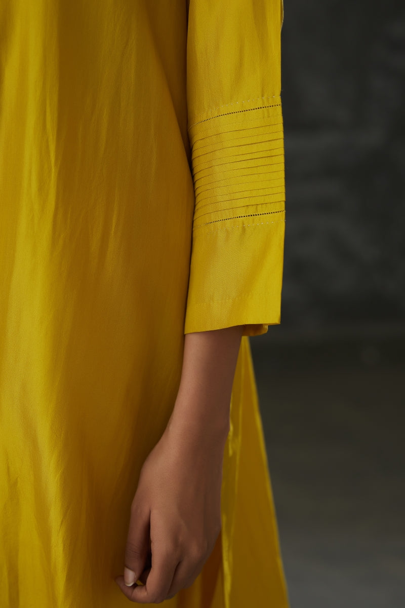 Buy - Corn pintuck panel tunic | Elan Store