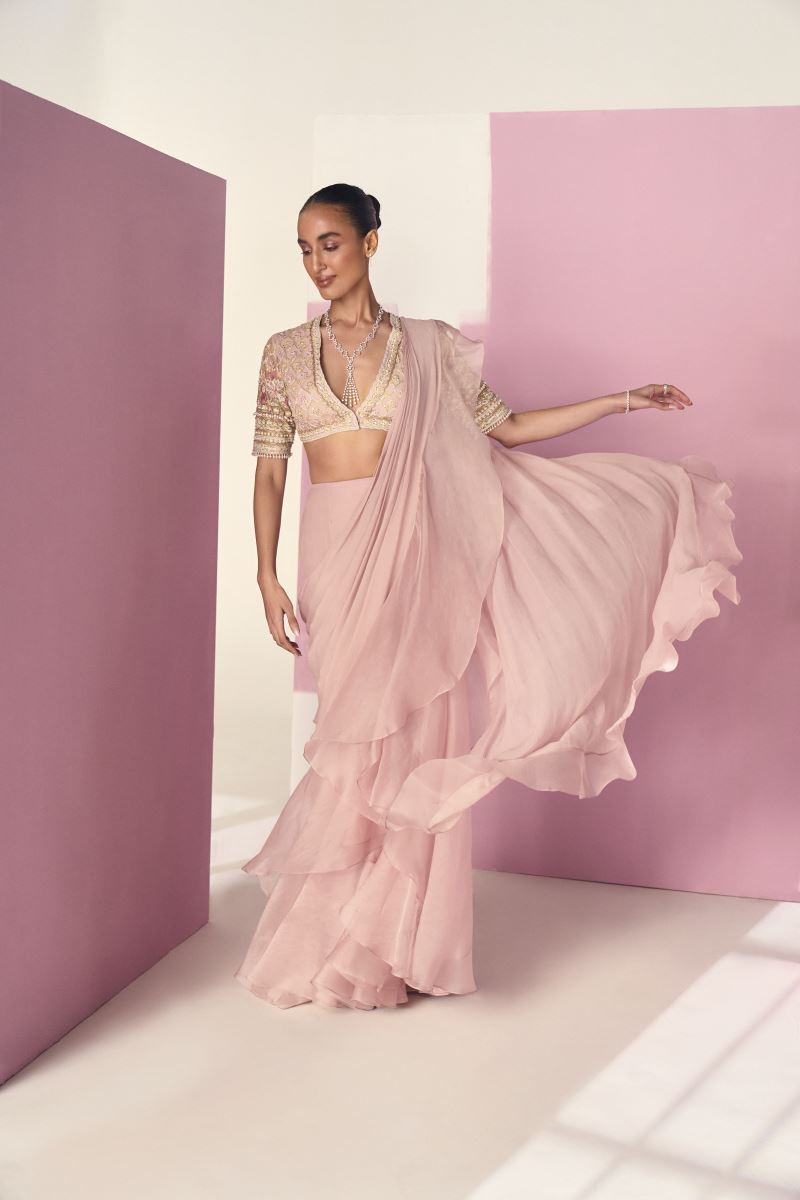 Buy - Eera sari with blouse | Elan Store