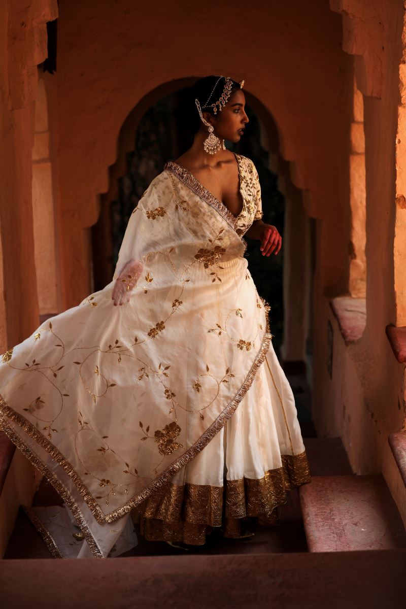 Buy - Ivory gulaal ghagra set | Elan Store