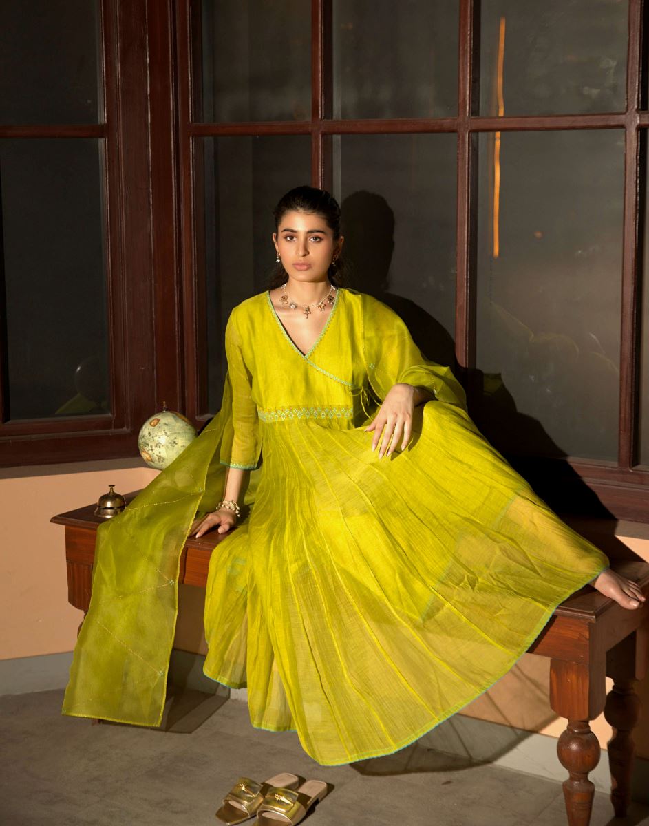 Buy - Kahani neon green anarkali set | Elan Store