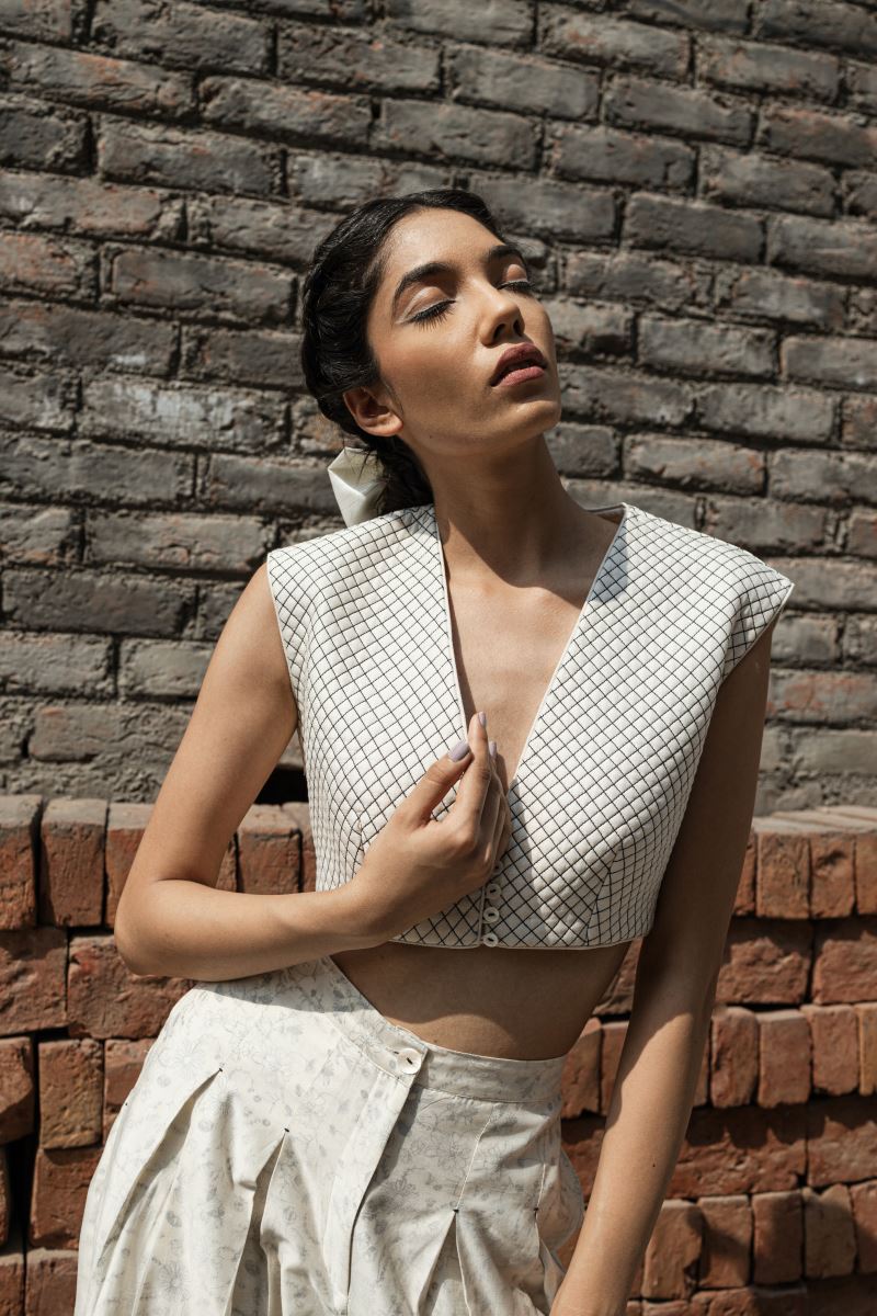 Buy - Moonflower quilted blouse | Elan Store