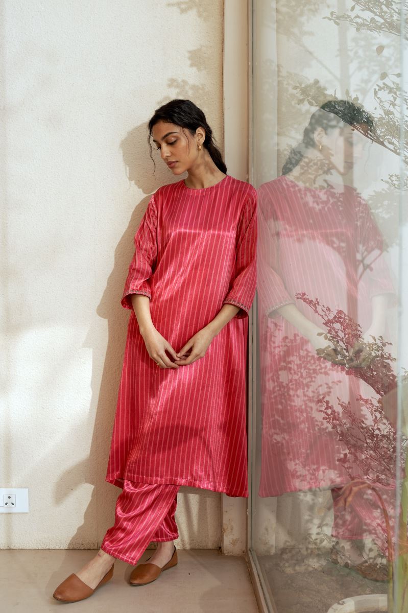 Buy - Old rose aavni kurta set | Elan Store