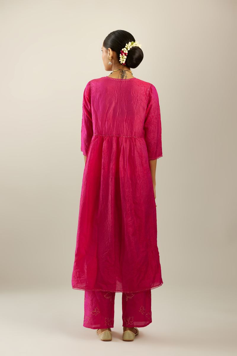 Buy - Raspberry V neck crushed kurta set | Elan Store