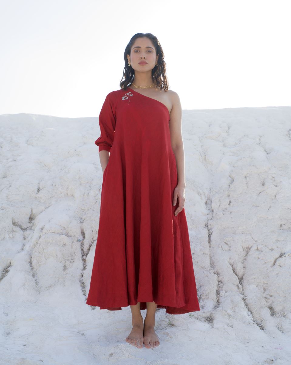 Buy - Ruby red dress | Elan Store