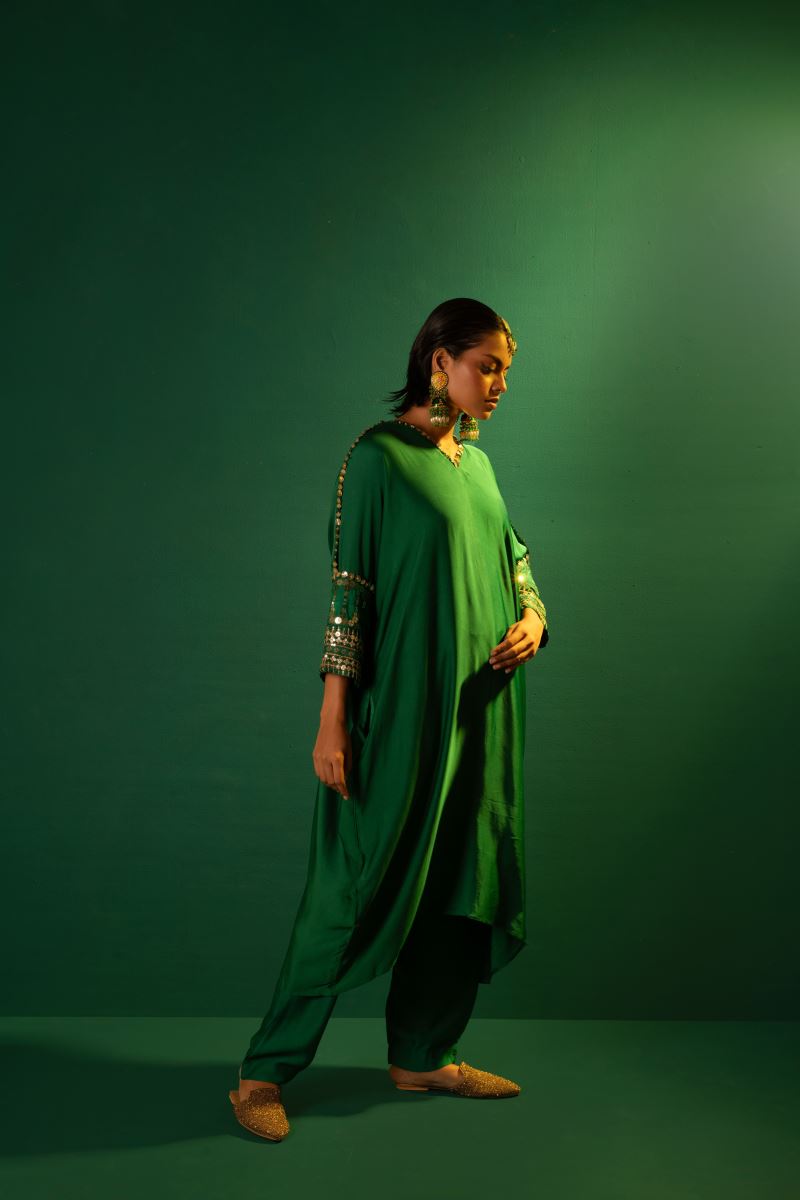 Buy - Tora masai green kurta set | Elan Store